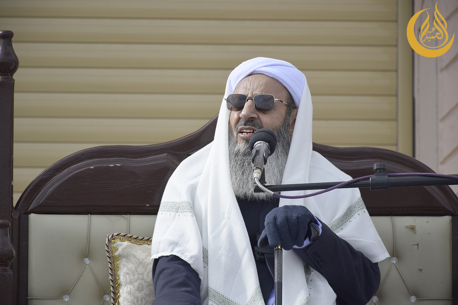 Resolving domestic and foreign issues requires “strong management” and ...